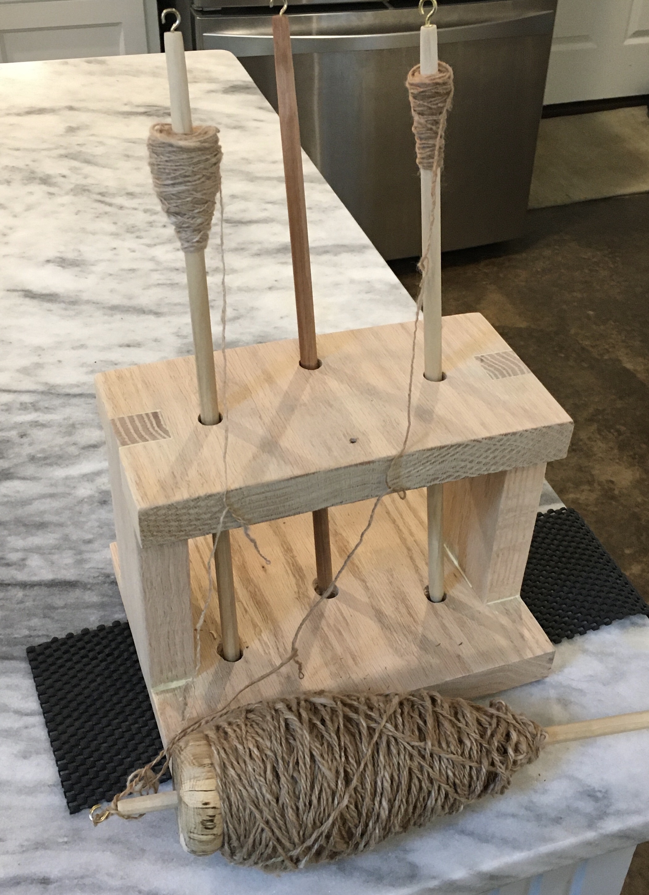 Lazy Kate for drop spindles – Critters and Craft