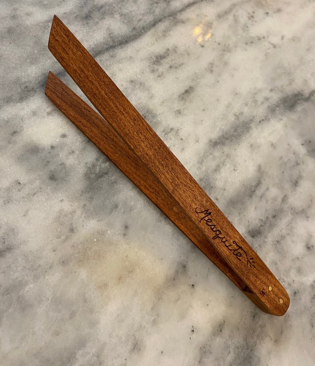 Wooden tongs – Critters and Craft